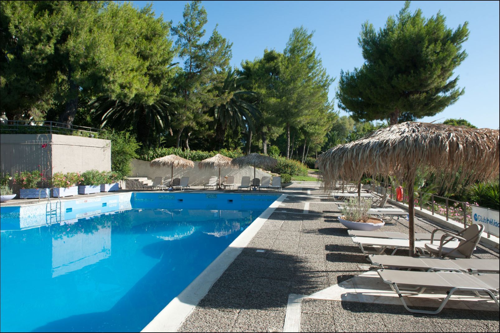 Séjour Grèce > Club Marmara King Saron 4* - Vols charters ...